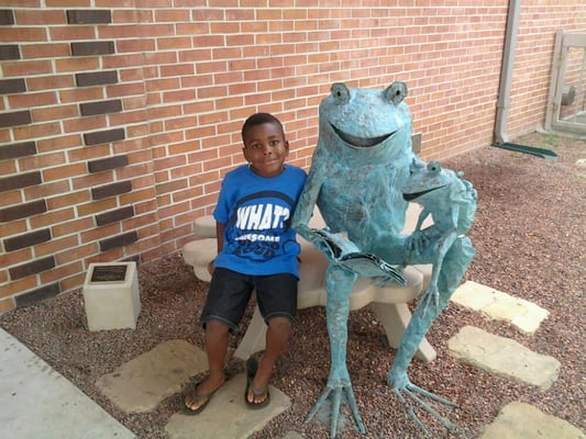 NANCY GUINN MEMORIAL LIBRARY - Updated October 2025 - 10 Photos - 864 ...