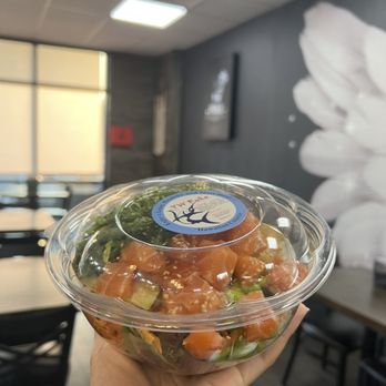 YW POKE - Updated October 2025 - 82 Photos & 83 Reviews - 3511 SE J St ...