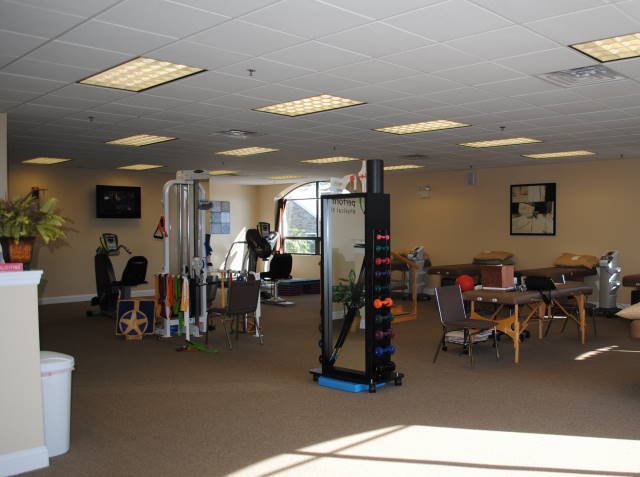 DYNAMIC PERFORMANCE PHYSICAL THERAPY - Updated December 2025 - 16 Photos - 124 E Main St ...