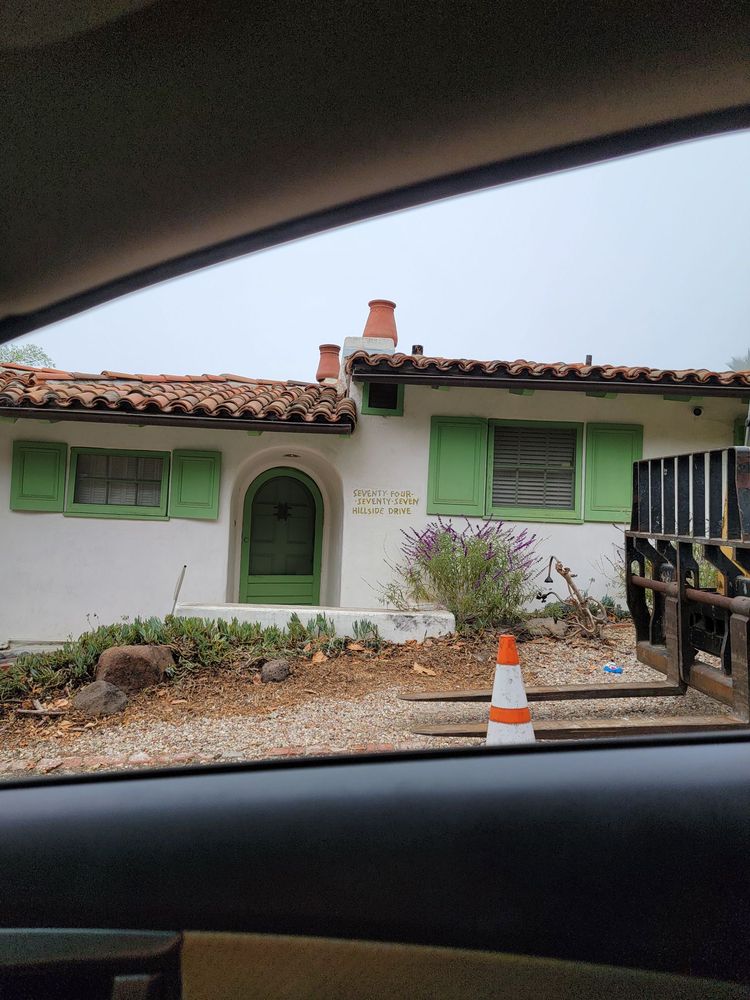 MUNCHKIN HOUSE - Updated May 2026 - 11 Photos - 7477 Hillside Dr, San ...