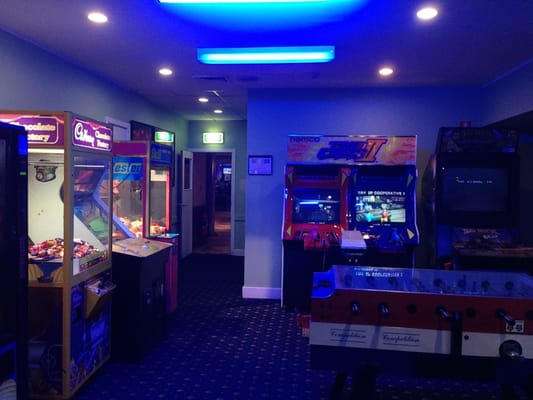 THE FRATERNITY CLUB - Updated October 2025 - 11 Bourke St, Fairy Meadow ...