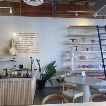 A FLOUR SHOP - Updated September 2024 - 126 Photos & 69 Reviews - 803 N ...