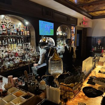 RED PHONE BOOTH - Updated May 2025 - 1004 Photos & 707 Reviews - 17 ...