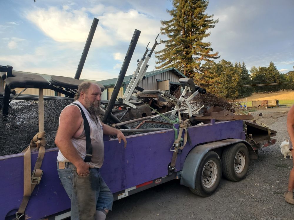 SCOTTS SCRAP HAULING - Updated April 2025 - 37 Photos - Molalla, Oregon ...