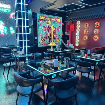 ZUI BEER BAR - Updated December 2024 - 114 Photos & 18 Reviews - 5649 ...