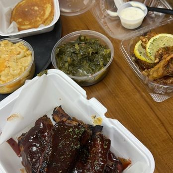 LICKETY SPLIT SOUTHERN KITCHEN & BAR - Updated June 2024 - 640 Photos ...