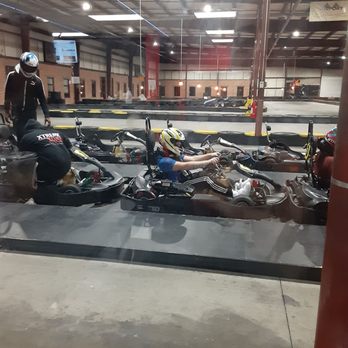 XTREME ZONE - Updated January 2026 - 30 Photos & 38 Reviews - 4060 N ...