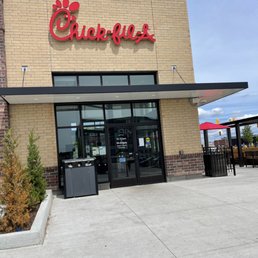 CHICK-FIL-A - Updated December 2025 - 48 Photos & 15 Reviews - 200-225 ...