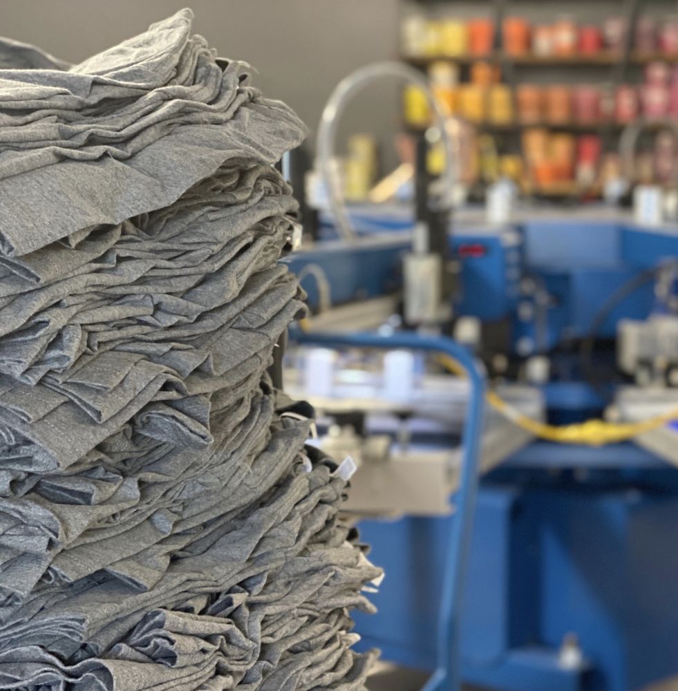 SUPERLUXE SCREEN PRINTING - Updated December 2025 - 37 Photos - 1611 E ...