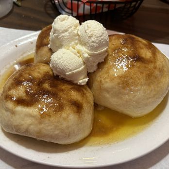 MCCOOK BOHEMIAN RESTAURANT & LOUNGE - Updated December 2025 - 82 Photos ...