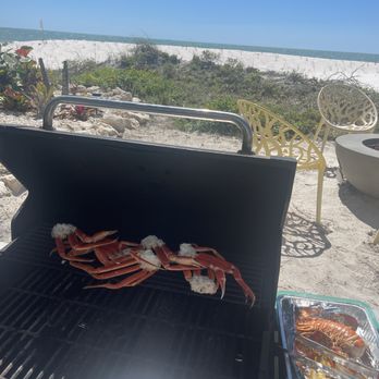 SUNBURST INN - Updated January 2026 - 43 Photos & 23 Reviews - 19204 ...