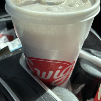 SWIG - Updated July 2025 - 35 Photos & 24 Reviews - 1842 Precinct Line ...