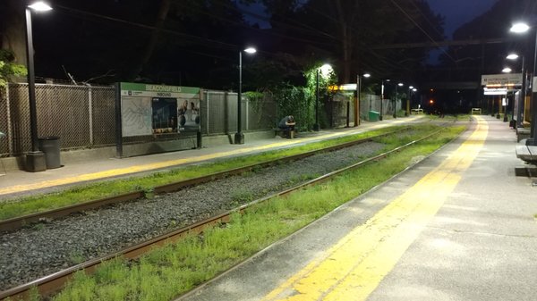 BEACONSFIELD MBTA STATION - GREEN LINE - Updated June 2025 - 124 ...
