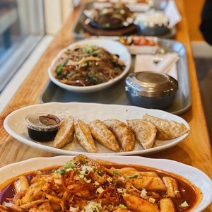 MINARI - Updated November 2024 - 19 Photos - 323 13th Ave NE ...