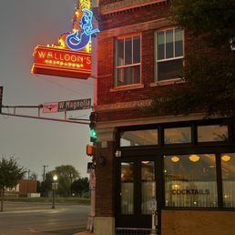 WALLOON’S RESTAURANT - Updated April 2026 - 392 Photos & 188 Reviews ...