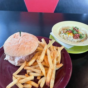 THE MONARCH - 172 Photos & 248 Reviews - American (New) - 579 W Douglas ...