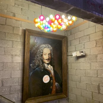 LOST WEEKEND - Updated July 2024 - 88 Photos & 89 Reviews - 526 ...