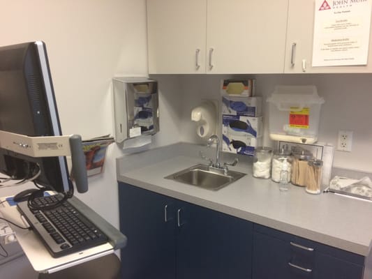 JOHN MUIR HEALTH URGENT CARE CENTER - Updated January 2026 - 15 Photos ...