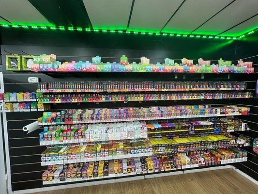 LUCKY VAPE AND SMOKE SHOP - 71 Photos 【819 NW 37th Ave, Miami, Florida ...