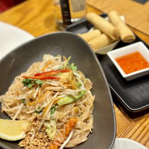 BUSABA SOHO - Updated May 2025 - 240 Photos & 410 Reviews - 106-110 ...