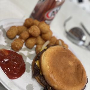 BIONIC BURGER HAMBURGERS - Updated December 2025 - 22 Photos & 30 ...