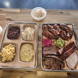 BRAZEN QUE - Updated October 2025 - 61 Photos & 23 Reviews - 5172 Bradford Hicks Dr, Livingston ...