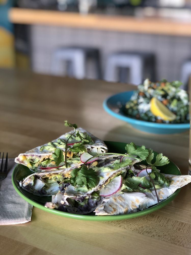 LAUGHING PLANET - 80 Photos & 209 Reviews - 3320 SE Belmont St ...