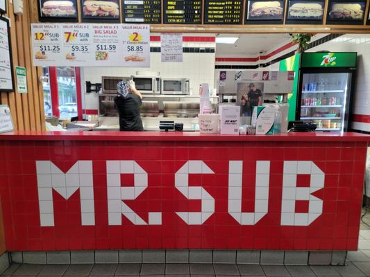 MR SUBMARINE - Updated October 2025 - 68 Photos & 123 Reviews - 47 N ...