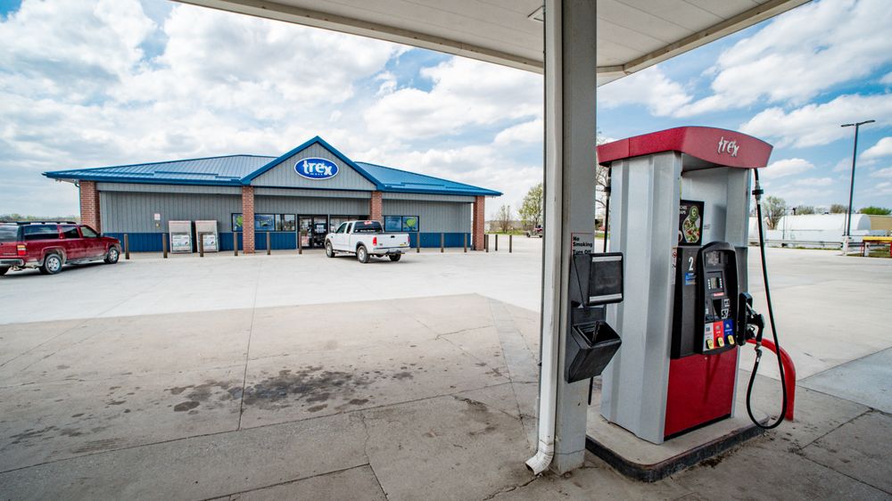 TREX MART #8 - CLEARMONT - Updated June 2026 - 10043 US Highway 71 ...