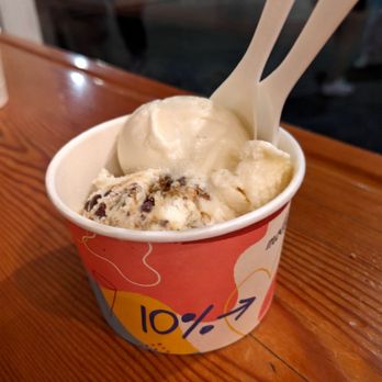 MOLLY MOON’S HOMEMADE ICE CREAM - Updated August 2024 - 2280 Photos ...
