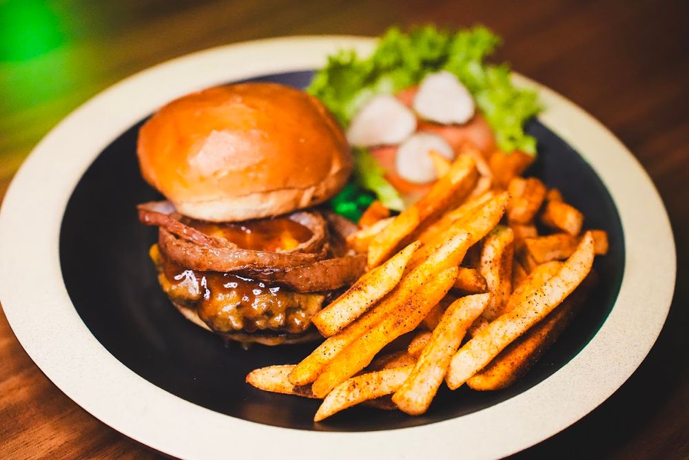 TIKI TIKI AMERICAN FUSION - Updated October 2025 - 21 Photos - 131 E ...