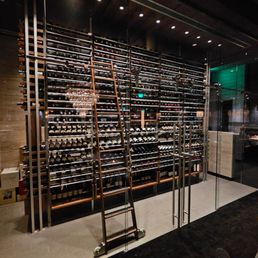 EDDIE V’S PRIME SEAFOOD - Updated January 2026 - 437 Photos & 161 Real ...