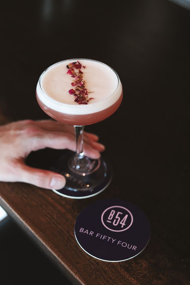 BAR 54 - Updated October 2024 - 497 Photos & 257 Reviews - 135 W 45th ...