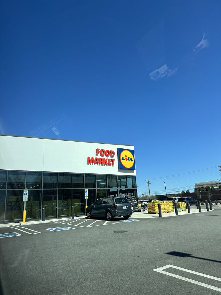 LIDL - Updated June 2024 - 3005 Martinsville Rd, Greensboro, North ...