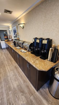 MAPLE TREE INN - Updated September 2025 - 180 Photos & 204 Reviews ...