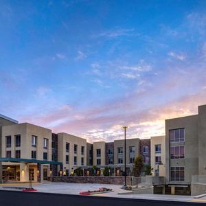 HAMPTON INN & SUITES TEMECULA - Updated June 2025 - 283 Photos & 215 ...