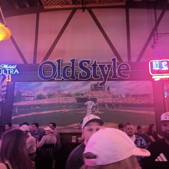 SLUGGERS WORLD CLASS SPORTS BAR - Updated June 2025 - 201 Photos & 573 ...