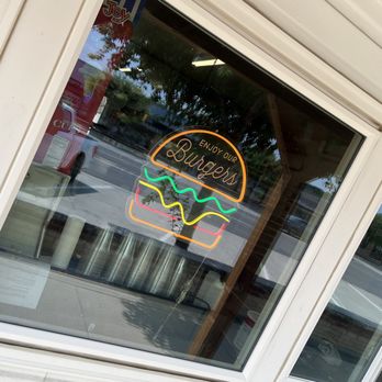 THE SNACK SHACK ON JOHNSON DRIVE - Updated March 2025 - 105 Photos & 72 ...