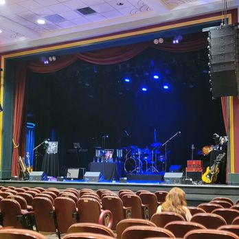 NANCY AND DAVID BILHEIMER CAPITOL THEATRE - Updated December 2025 - 80 ...