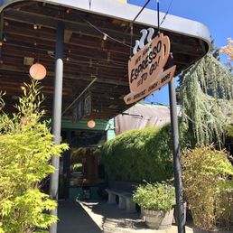 RADIO ROOM - Updated December 2025 - 773 Photos & 889 Reviews - 1101 NE ...