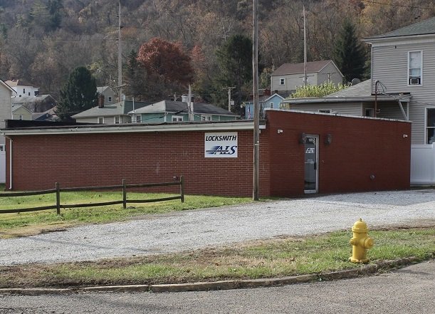 ADVANCED LOCK & SECURITY - Updated December 2025 - 109 3rd St ...