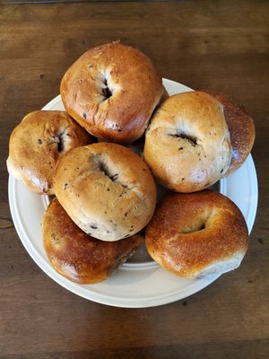 BAD GUY BAGELS - Updated August 2024 - 13 Photos & 49 Reviews - 501 E ...