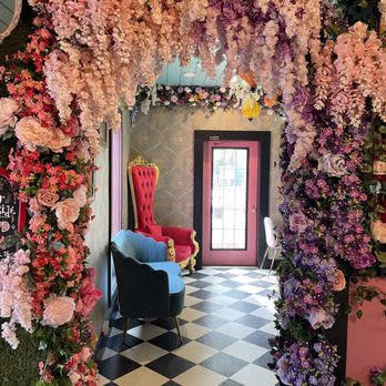 ALICE IN THE VILLAGE - Updated July 2025 - 471 Photos & 131 Reviews ...