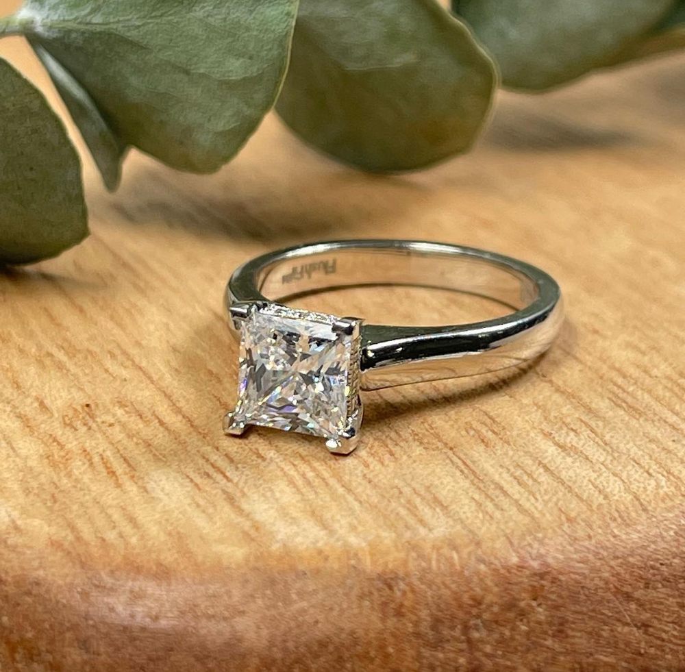 MCLEAN JEWELERS - Updated January 2026 - 30 Photos & 39 Reviews - 6801 ...