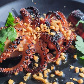 COBRA - Updated January 2026 - 336 Photos & 128 Reviews - 684 S High St ...