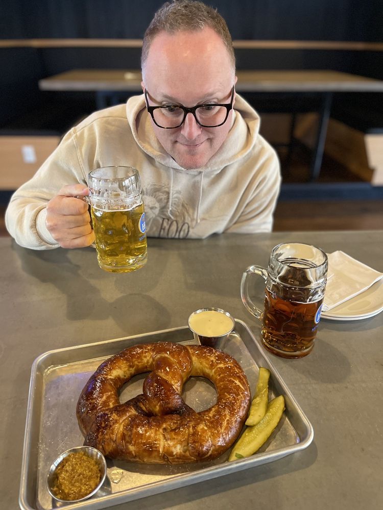 MOSS BAY HALL - 124 Photos & 53 Reviews - 111 Central Way, Kirkland ...