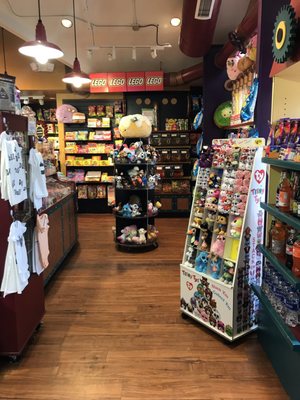 FUZZIWIG’S CANDY FACTORY - Updated May 2026 - 46 Photos & 29 Reviews ...