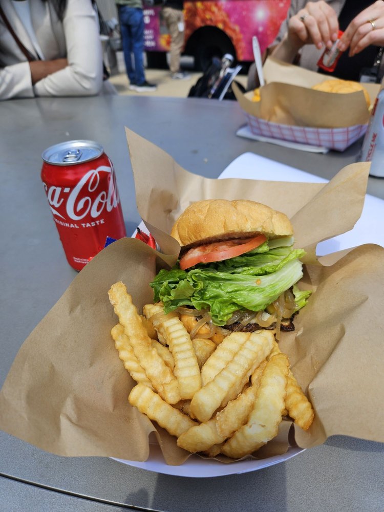 ANGIE BURGER - Updated April 2026 - 16 Photos & 27 Reviews - Saint ...