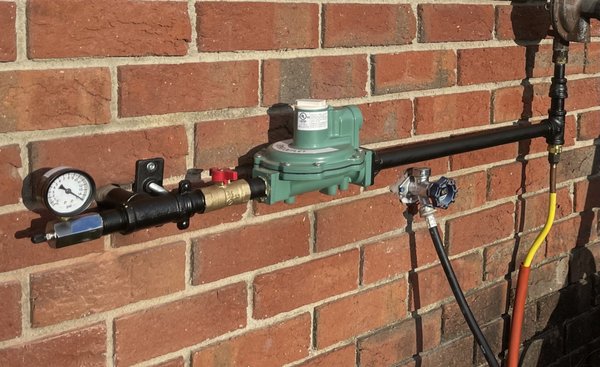 GAS MASTERS - Updated December 2025 - 18 Photos - 6300 Limousine Dr ...