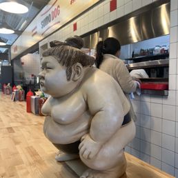 SUMO DOG - Updated July 2025 - 93 Photos & 35 Reviews - 610 1st St ...